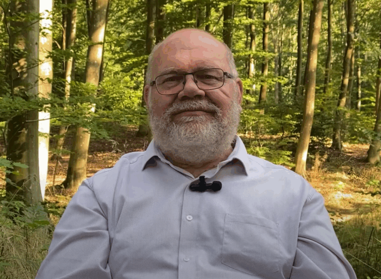 OM OS - SOLCELLE SPECIALISTEN
